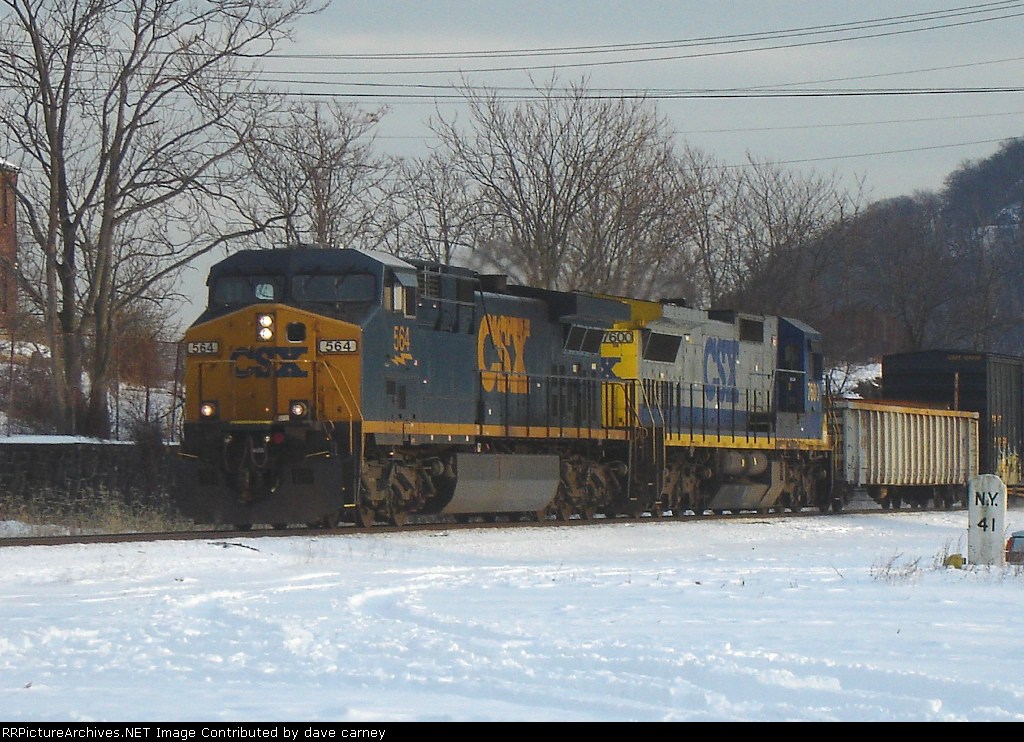 CSX 564